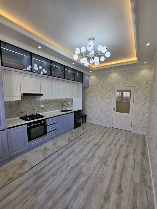 Срочно  Новостройка Яккасарой район 2х ком.квартира