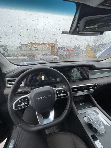 Jetour X90 plus 1.6 tayyor Avtosalonda. Garantiya bor !!!