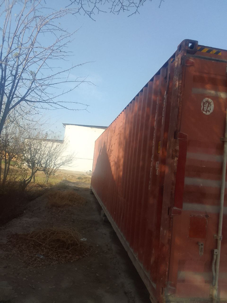 Kantenr sotiladi 2 100$