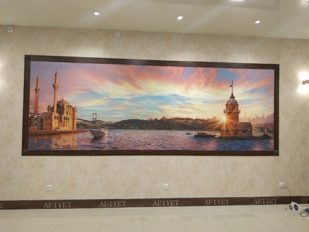 Барельеф, роспись стен.