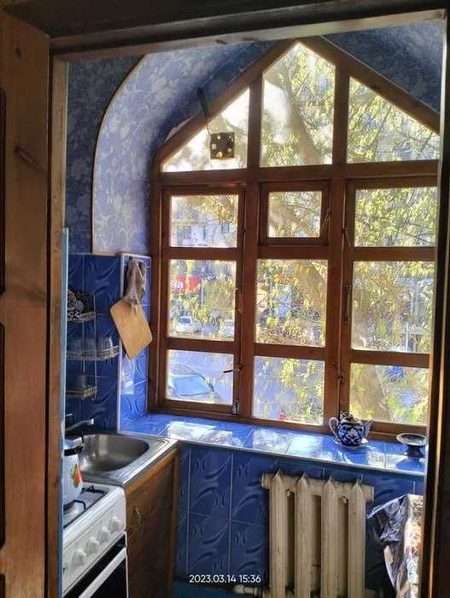 Аренда 2 комн Квартира Буз базар. Кирпич