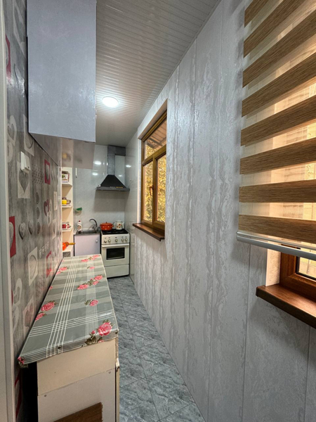 Продам квартиру 1/2/4 на Буз 2 76-серия