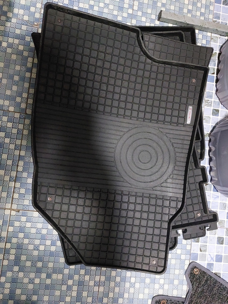 Srochni sotiladi polik kaptivaga xolati ideal