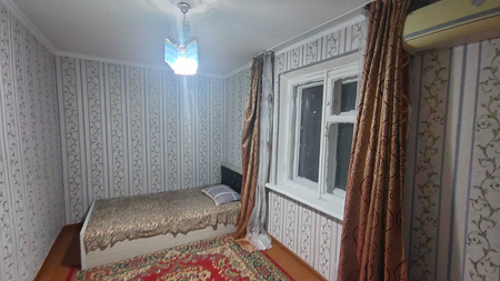 Геофизика 2/2/2, кирпич, 45 м², состояние среднее, не дорого