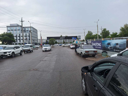 Срочно Коробка 83м2