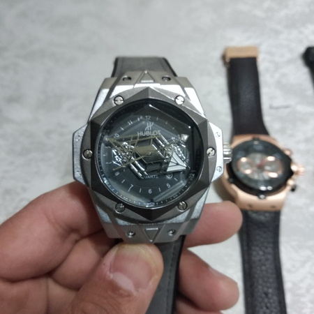 Hublot soatlari sikidkada