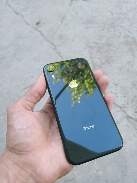 Iphone xr sotiladi