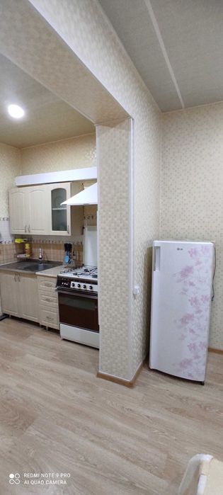Продается двухкомнатная квартира в центре массиве Карасу1 рядом с Дуне