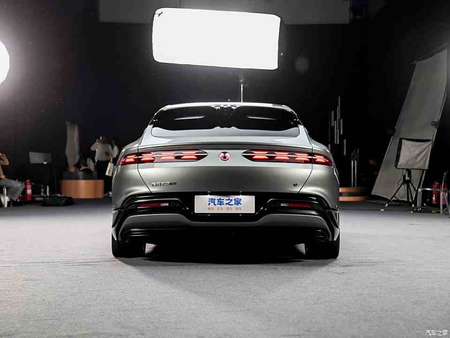 Denza Z9 GT Mercedes China