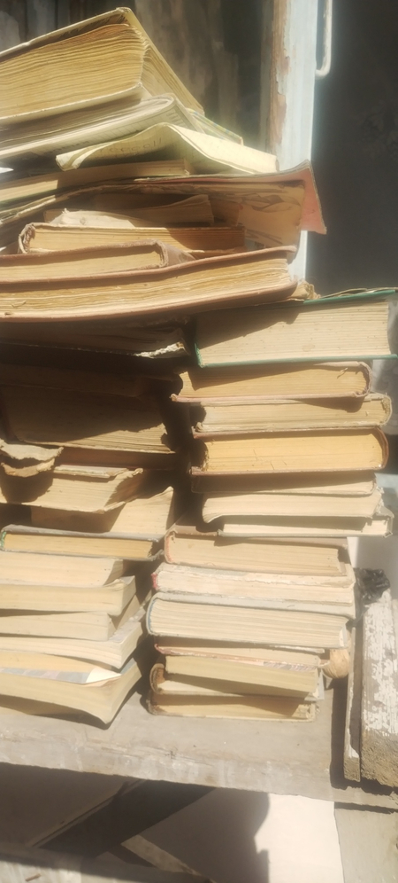 Срочно продам книги