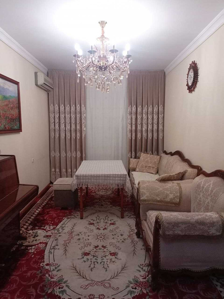 Продается просторная квартира. Мирабадский р-н.  Метро: Ойбек.