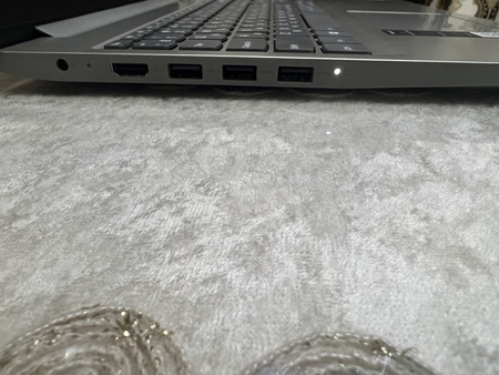 Lenovo ideapad 3