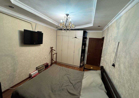 V4839 Квартиры 3/2/5 ЦУМ Мирабад Метро Космонавтов 65м2