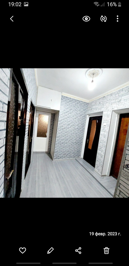 3/4 kv g'ishtli dom sotiladi 4/2 etaj