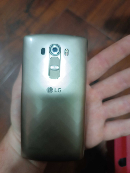 Продаётся Телефон Lg g4 s