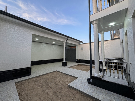 Nazarbek 8 maktab