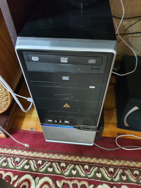 Kompyuter sotiladi Pc dlya ofisniy