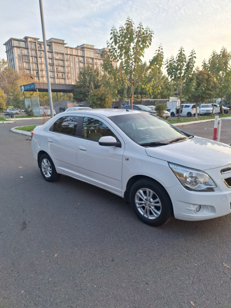 Собалт АТ 4 Сотилади