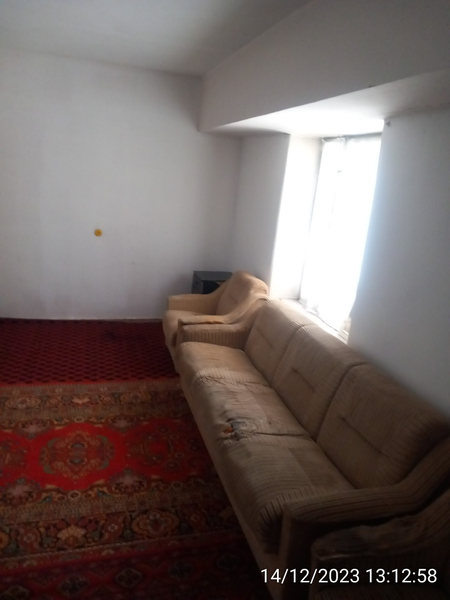 300ye 1x Qoraqamich 2/4 RieLtor_50% VariyaNTLar bor