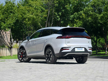 BYD TANG 2WD Restayling