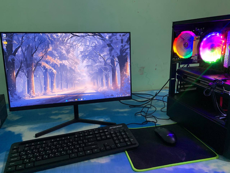 Игровой компьютер мощный тянет все игры
