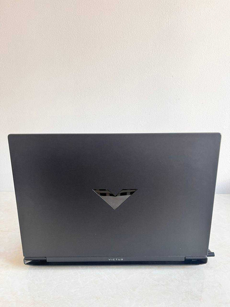 Ноутбук HP Victus 15 (R5-5600H/GTX1650)