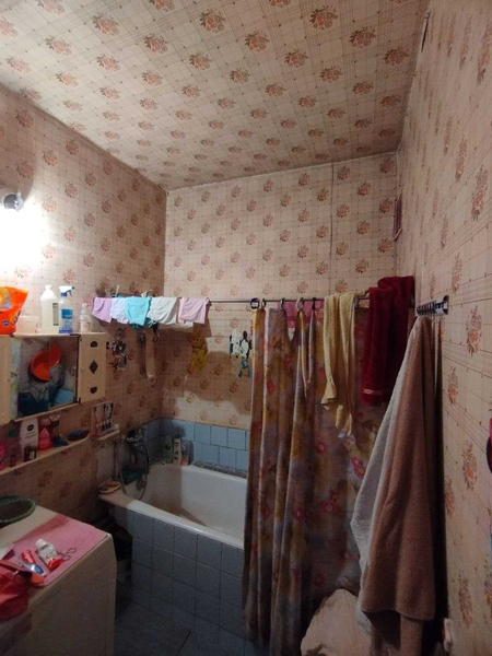Сергели-8 4/8/9 балкон 2*6 Срочно продам