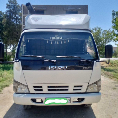 ISUZU  Yuk mashinasi