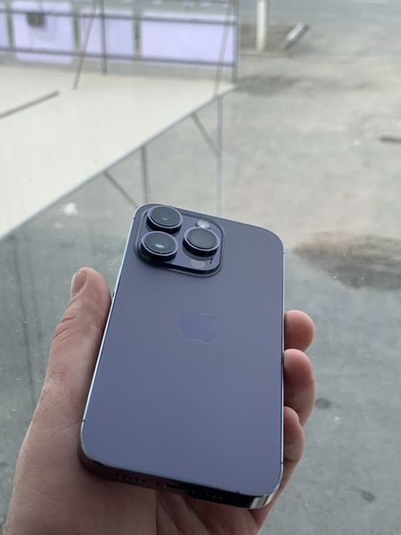 Iphone 14 pro Purple