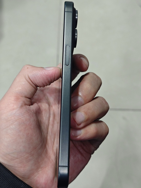 Iphone 15 pro max 256gb black