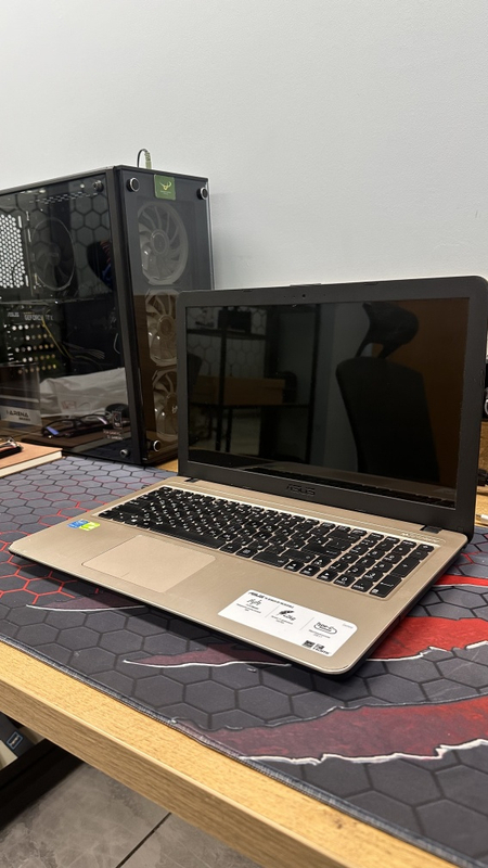 Asus: Model X540LJ