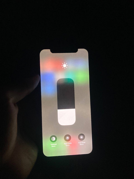 iphone X  xotira 64
