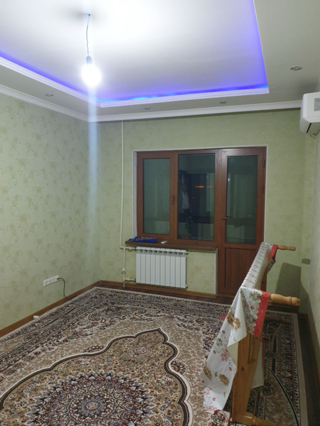 Meklersiz sheriklikka qizlarga kvartira