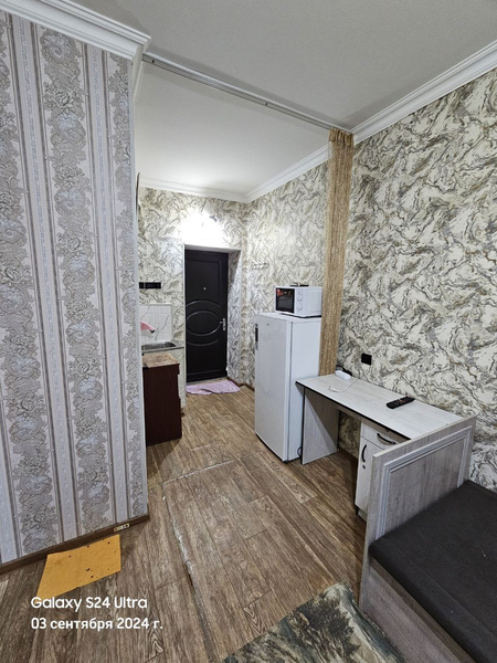 Срочно квартира метро максима горького