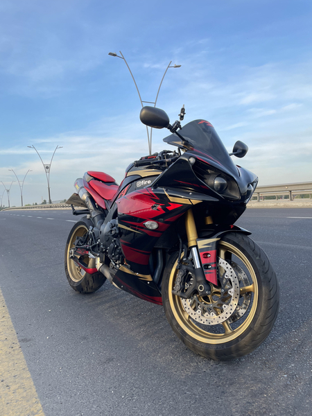 Продаётся YAMAHA YZF-R1 2009 года в идеале
