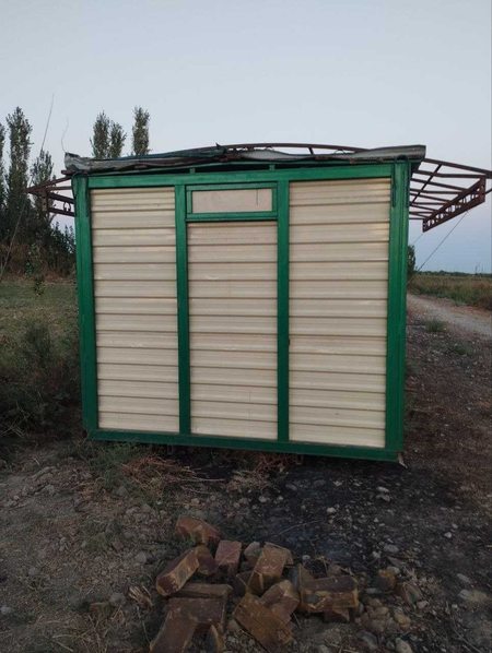 Арзон нархдаги савдо растаси сотилади