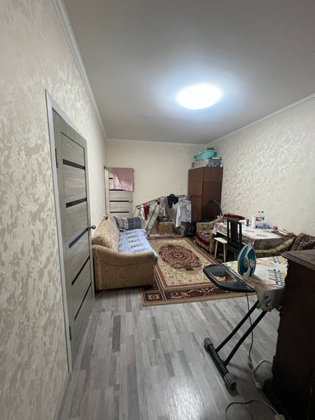Срочно продажа Массив Ялангач 1в2/1/4 балкон 1.5/3