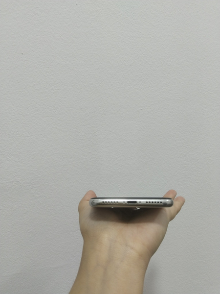 iPhone X sotiladi