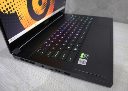MSI GS66 Stealth 10SF/i7-10750H/32GB/1TB SSD/GeForce RTX 2070 8GB