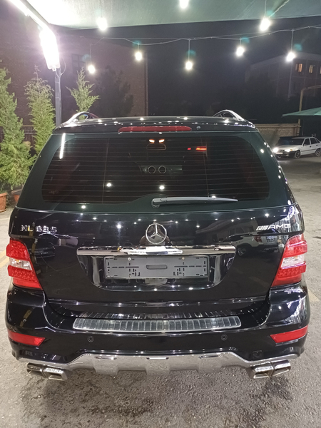 Mersedes-benz ML63S