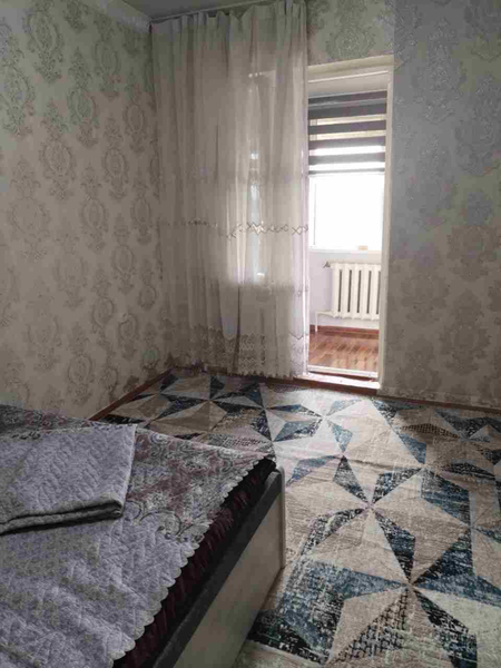 Sergeli 5 bekatda 2 xonali uy
