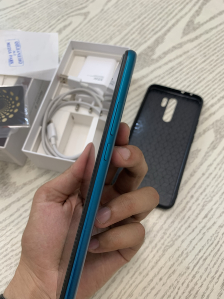 Redmi 9 4/64 holati juda yaxshi