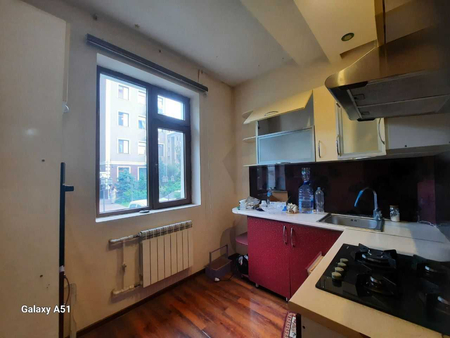 Продаётся квартиры 2/1/6. Ориентир: Школы - N554;  N 122,250 (J2466)