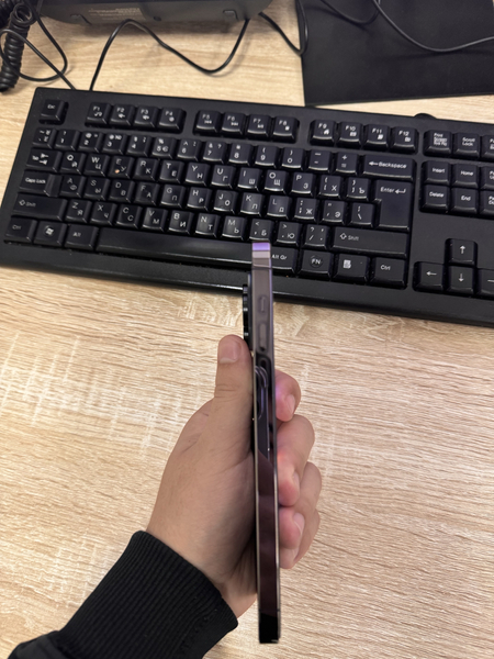 Iphone 14 Pro max e sim LLA