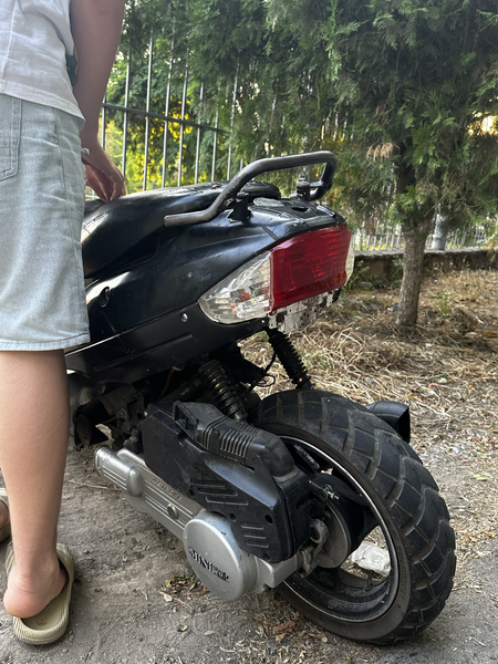 Срочно продаёться скутер Jeyran