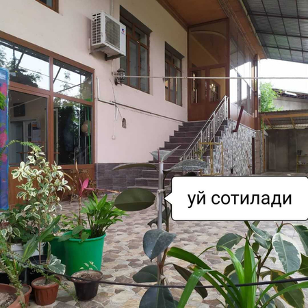 Продаю 10 комнатный дом в Кахрамоне 5 соток земли.