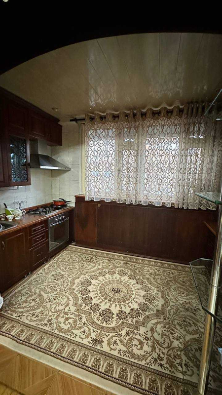 V1302 Госпитальний Ор.р: Анор кафе 4/5/9 156м2 + две парковки