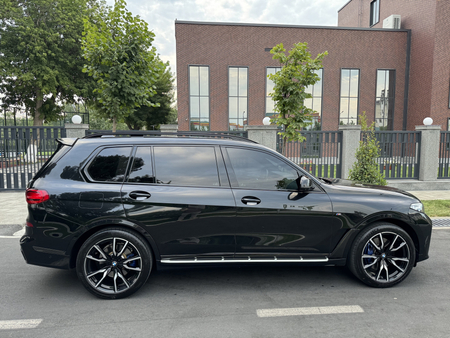BMW X7 xdrive 40i