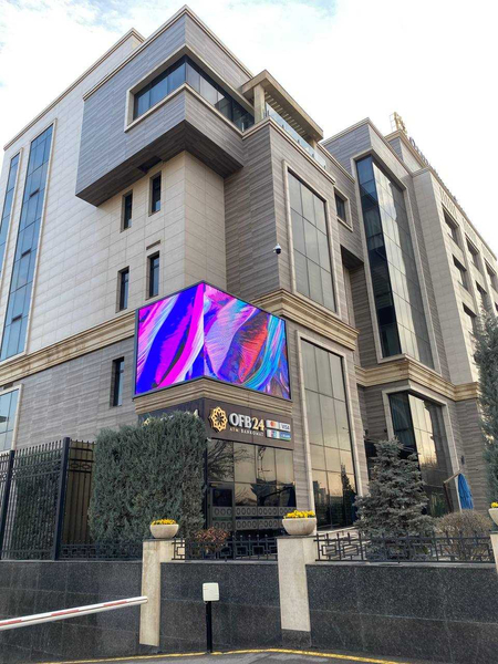 Media Fasadlar va LED ekranlari