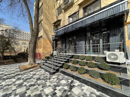 Продается на Ц4 Гвардия Коммерческая недвижимость